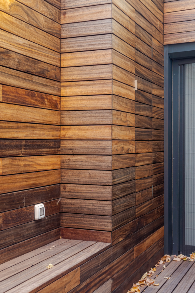 Padouk Techniclic : bardage à Fixation invisible · Vetedy