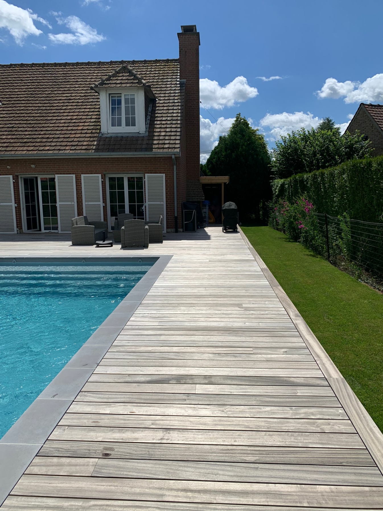 Padouk 140 sur système technideck ! · Vetedy